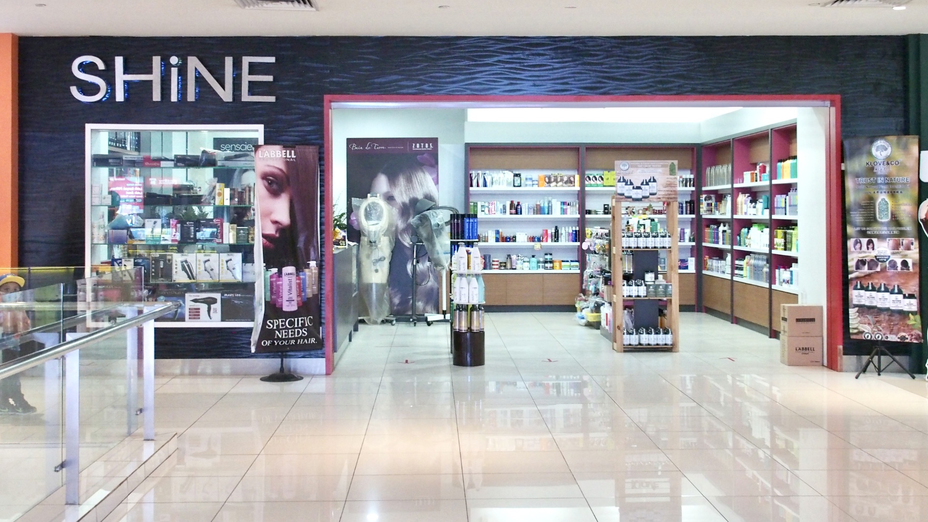 SHiNE - Klang Parade Mall