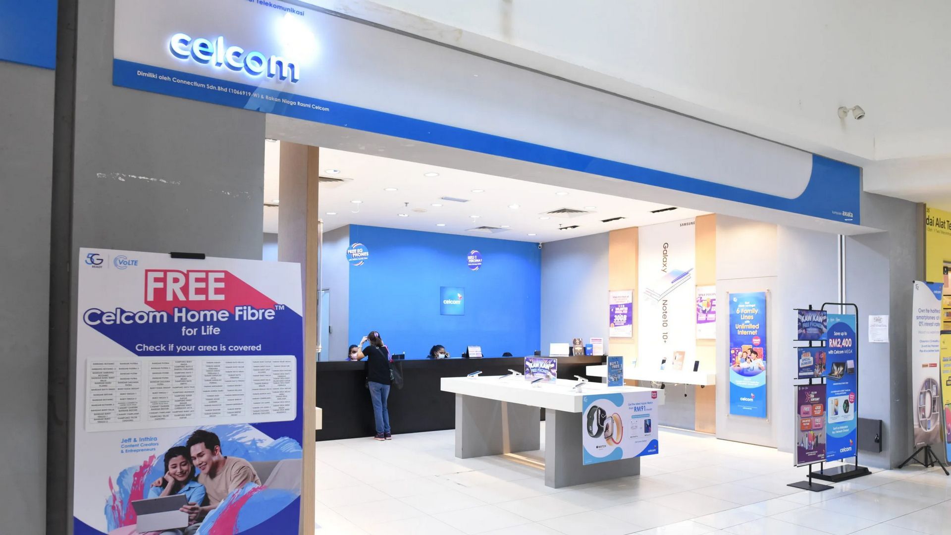 Celcom & Oppo - Klang Parade Mall